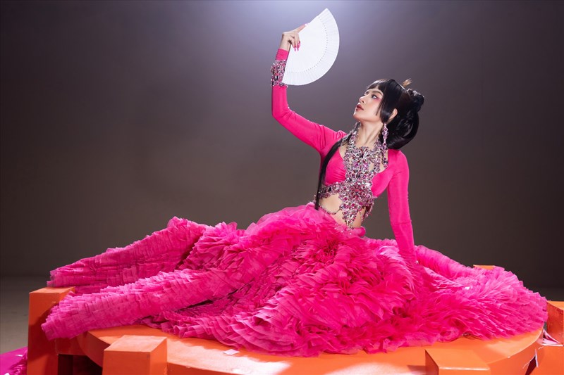 Chi Pu tung video khác cho MV "Sashimi"