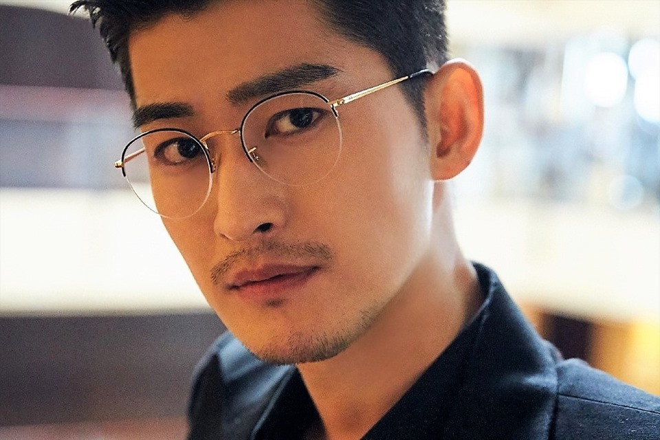 Trương Hàn sụp đổ hình tượng vì làm phim rác, lạm dụng chiêu trò