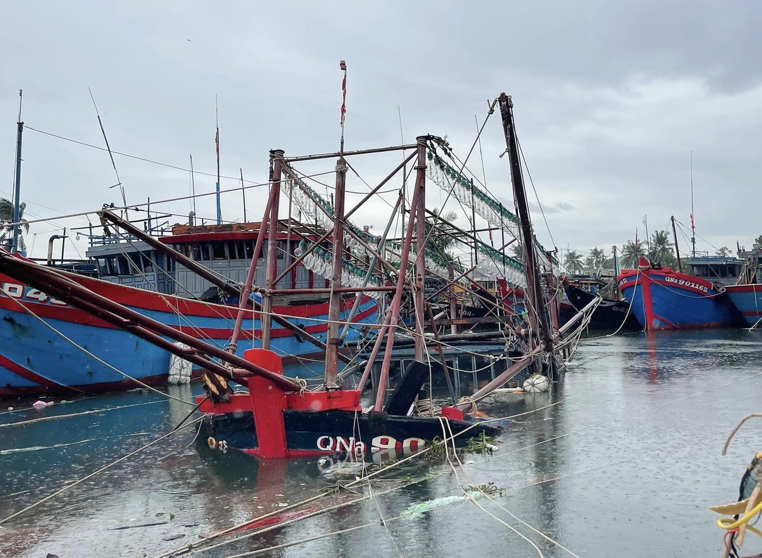 Vì sao miền Trung giảm thiểu được thấp nhất thiệt hại do bão Noru?