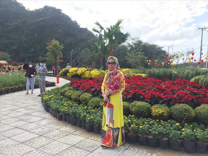 Vườn hoa xuân tại Đà Nẵng thu hút đông đảo du khách tham quan, chiêm ngưỡng