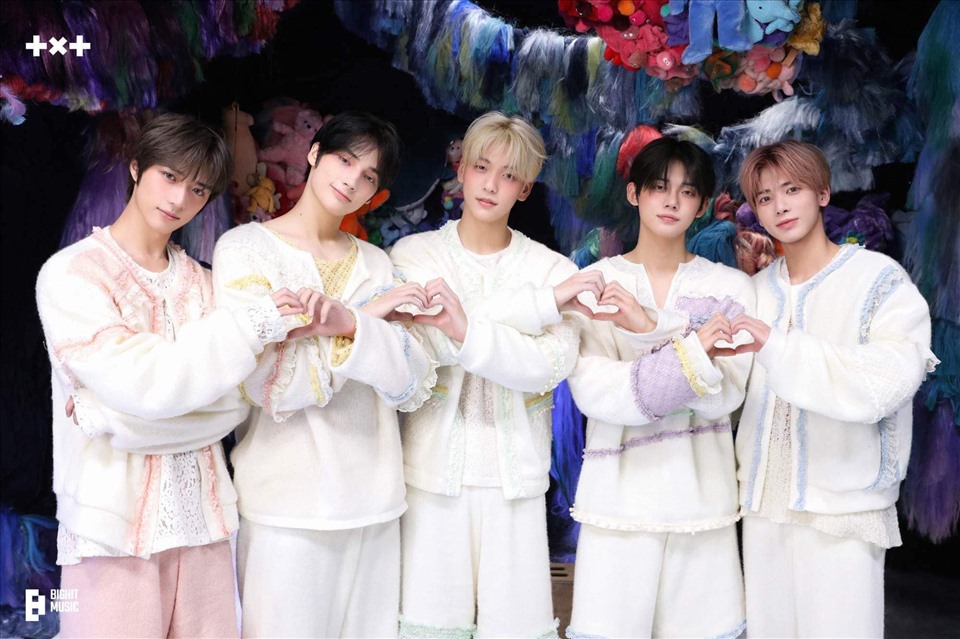 TXT lập kỷ lục mà TWICE, BTS cũng chưa làm được