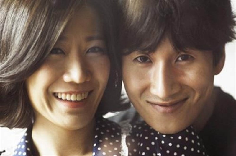 Hôn nhân êm đềm của tài tử Ký sinh trùng - Lee Sun Kyun