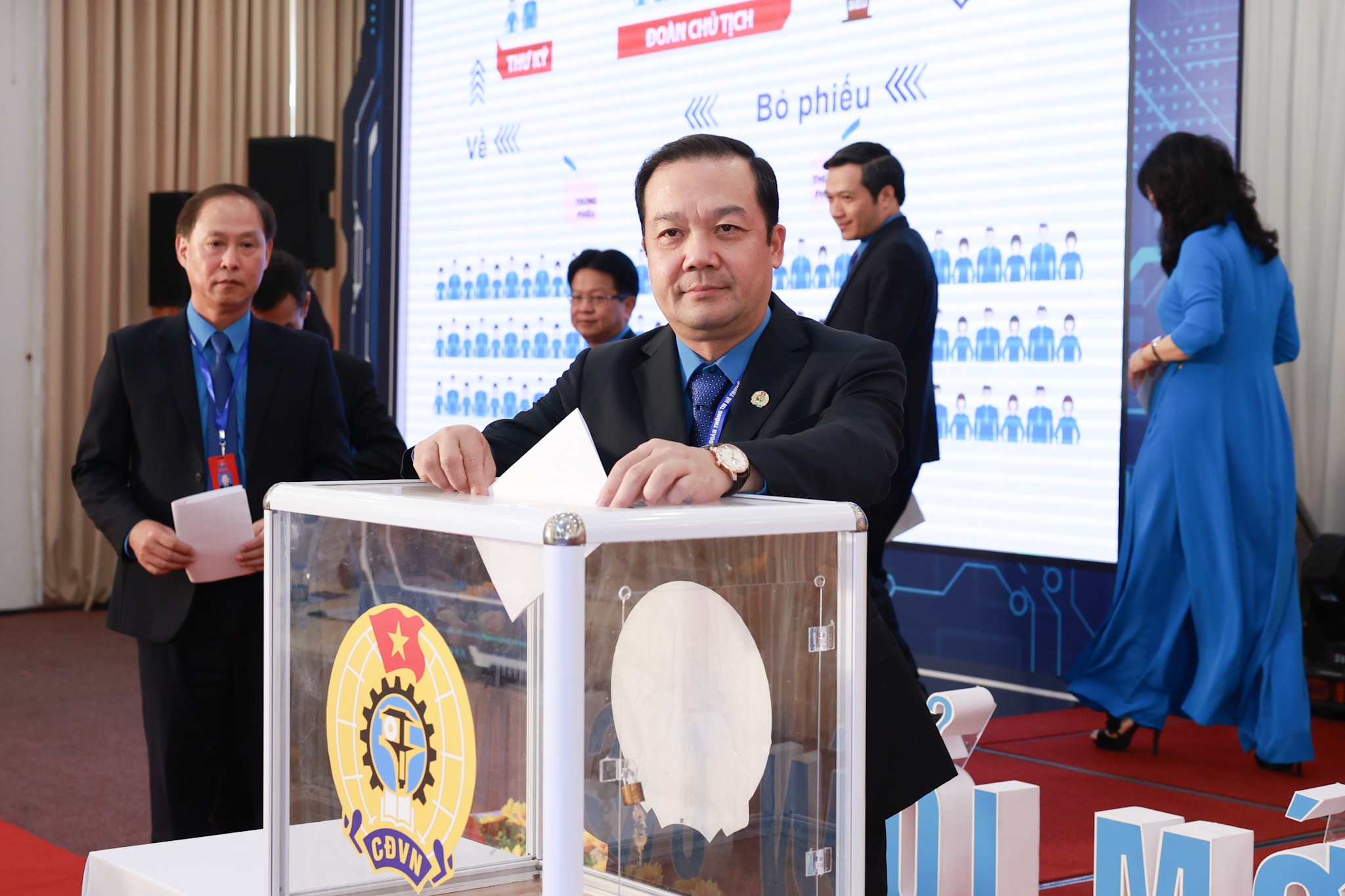 Thứ trưởng Phạm Đức Long làm Chủ tịch Công đoàn Thông tin và Truyền thông Việt Nam