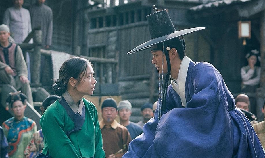 Phim “Người yêu dấu 2” của Nam Goong Min, Ahn Eun Jin lập kỉ lục dù bị chê