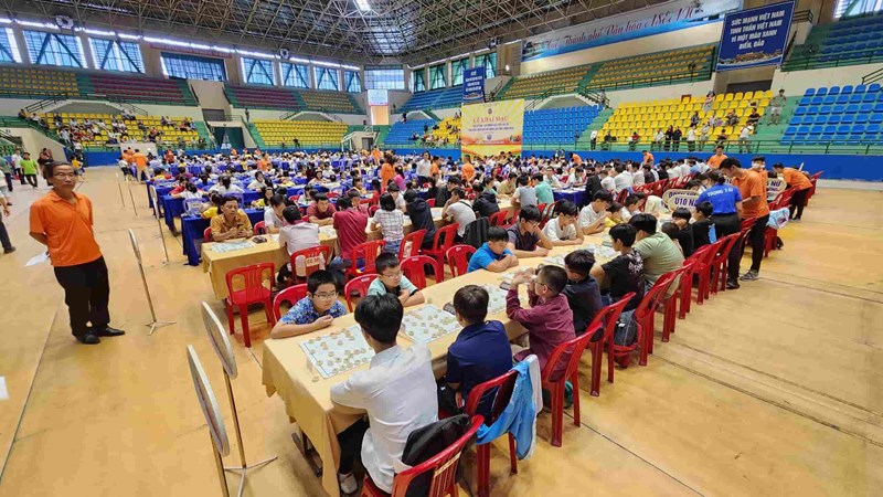 Hàng trăm vận động viên về Huế đọ tài cờ vua, cờ tướng