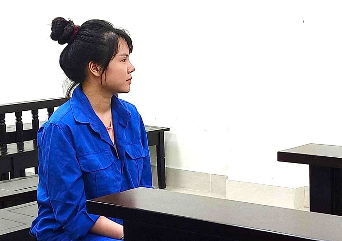 Triệt phá đường dây bán dâm có nhiều ca sĩ, người mẫu nổi tiếng trong ...