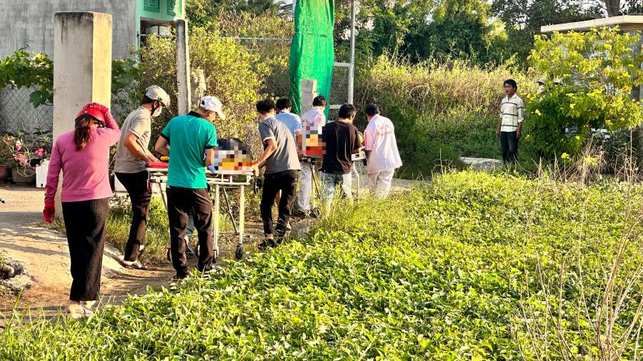 Vụ đứt cáp ròng rọc công trình xây dựng có một người may mắn thoát nạn