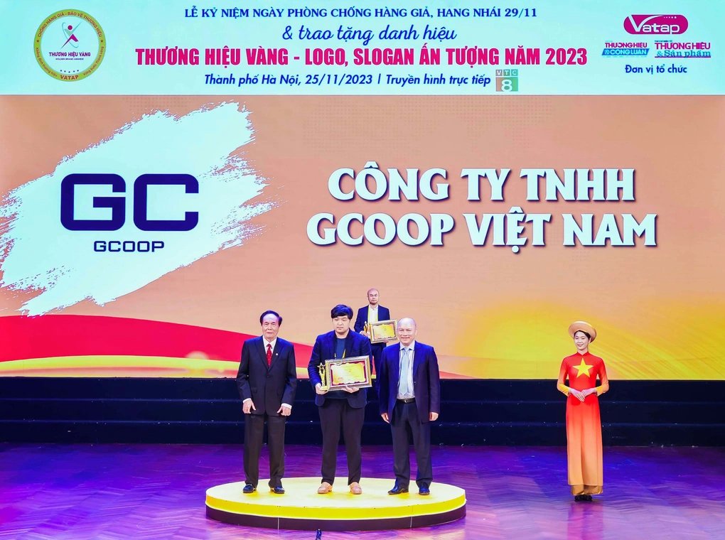 Gcoop Việt Nam được vinh danh “Top 10 Thương hiệu Vàng năm 2023”