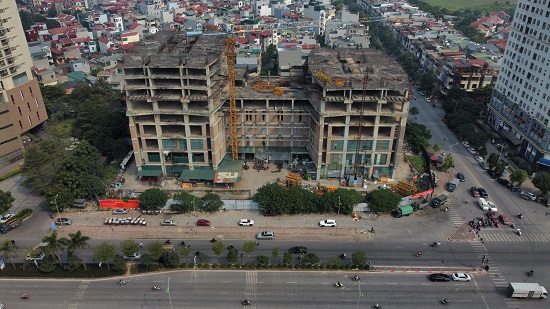 Dân khát nhà ở, nhiều dự án chung cư dang dở giữa chừng