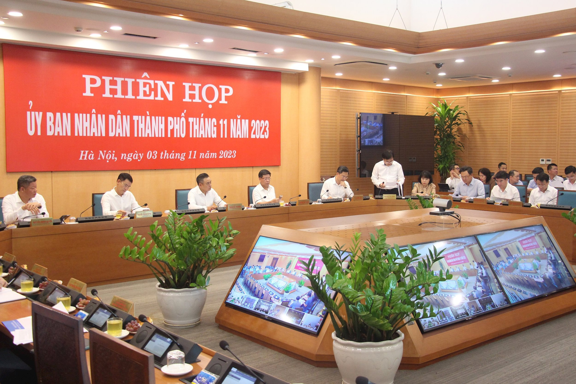 Xem xét vị trí tái định cư Dự án Thành phố thông minh ở Đông Anh, Hà Nội