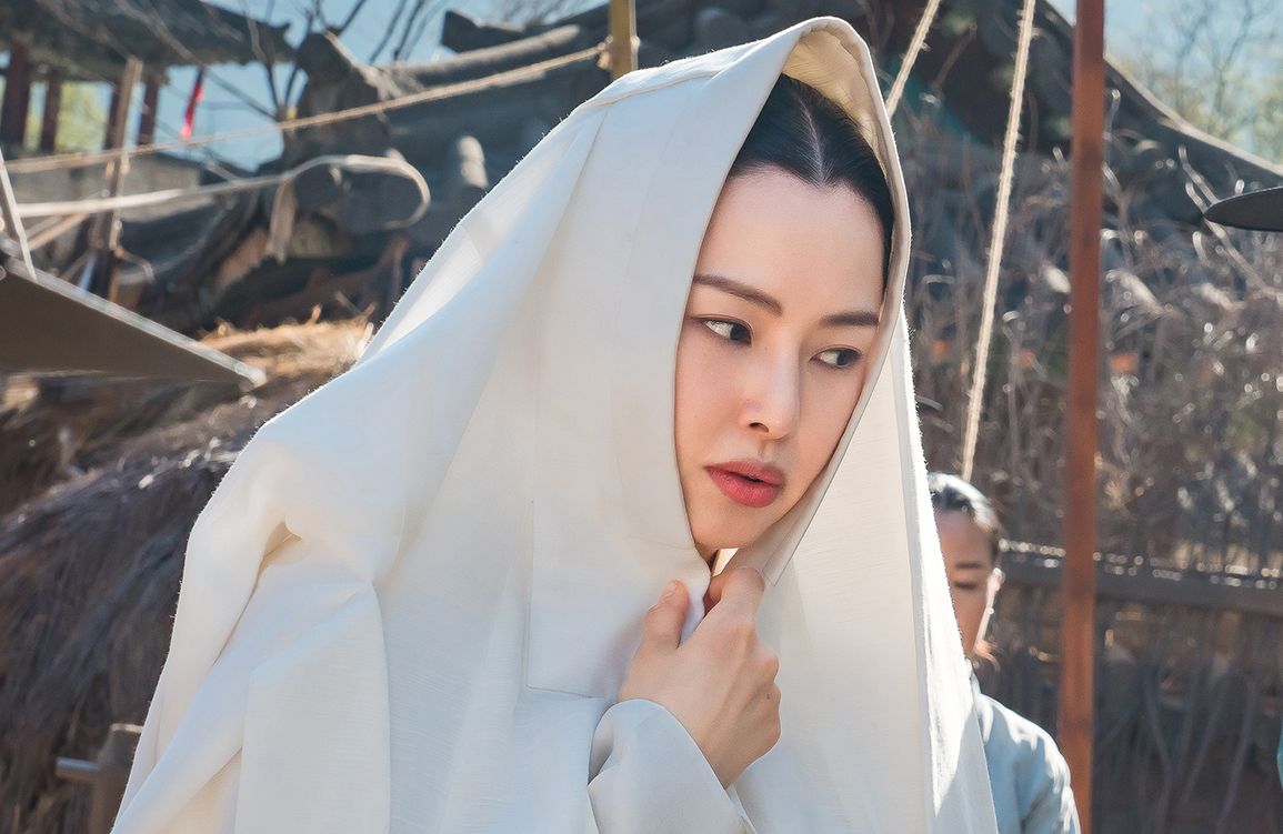 “Chàng quỷ của tôi” và Song Kang vượt “Hôn nhân hợp đồng” của Lee Se Young