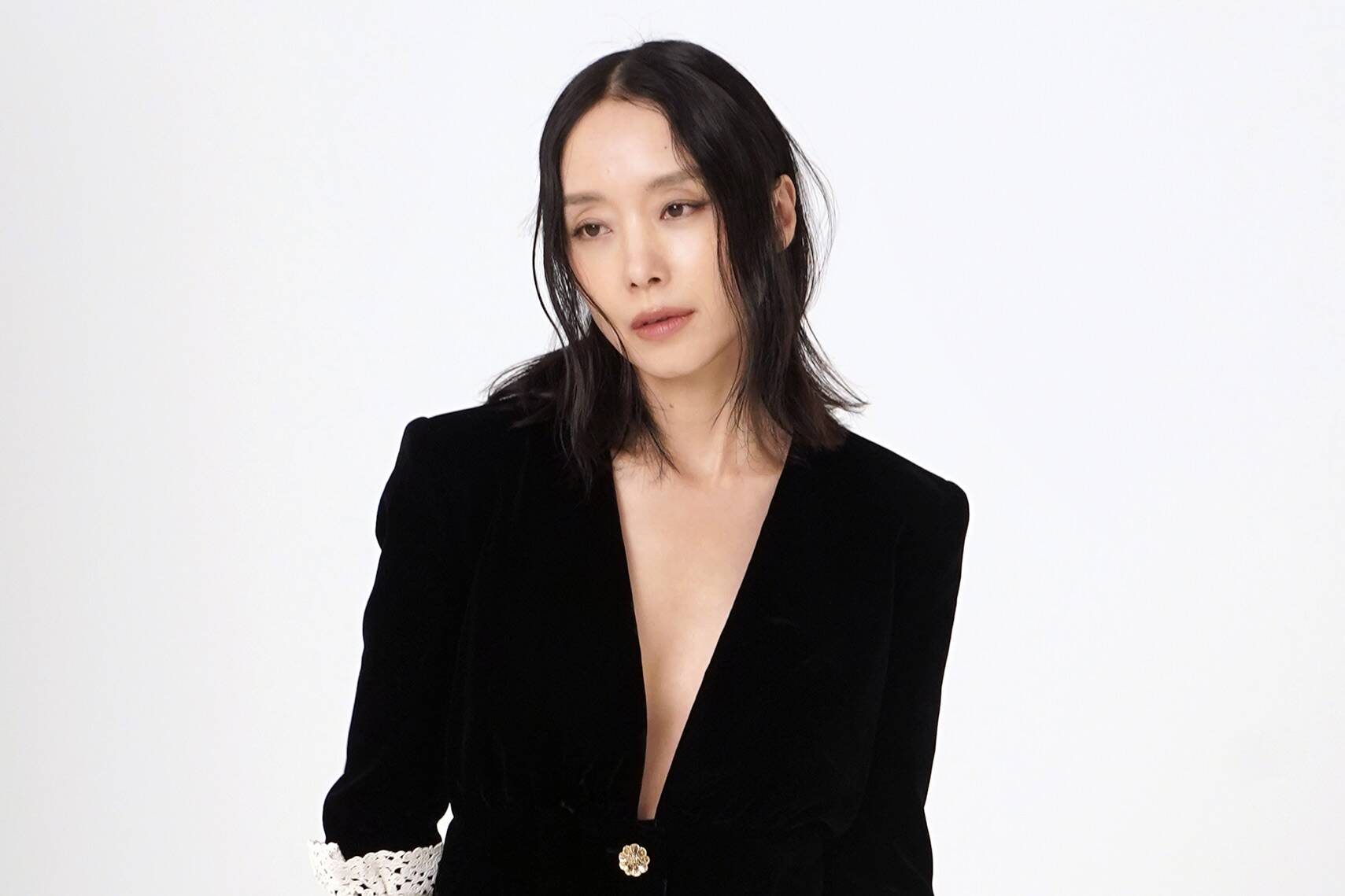 Ảnh hậu Jeon Do Yeon đàm phán đóng phim mà Song Hye Kyo, Han So Hee từ chối