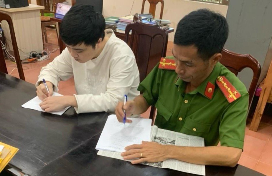 Xử lý đối tượng lẩn trốn sau khi lừa tình, tiền của nhiều phụ nữ