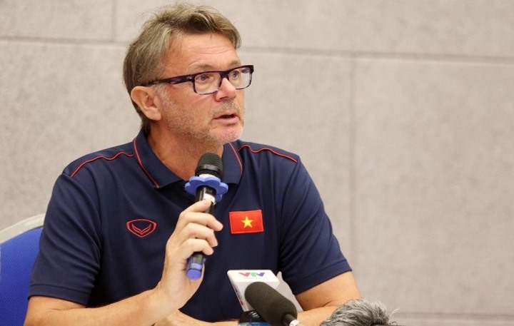 Philippe Troussier và những bí mật ít biết về cuộc đời bóng đá
