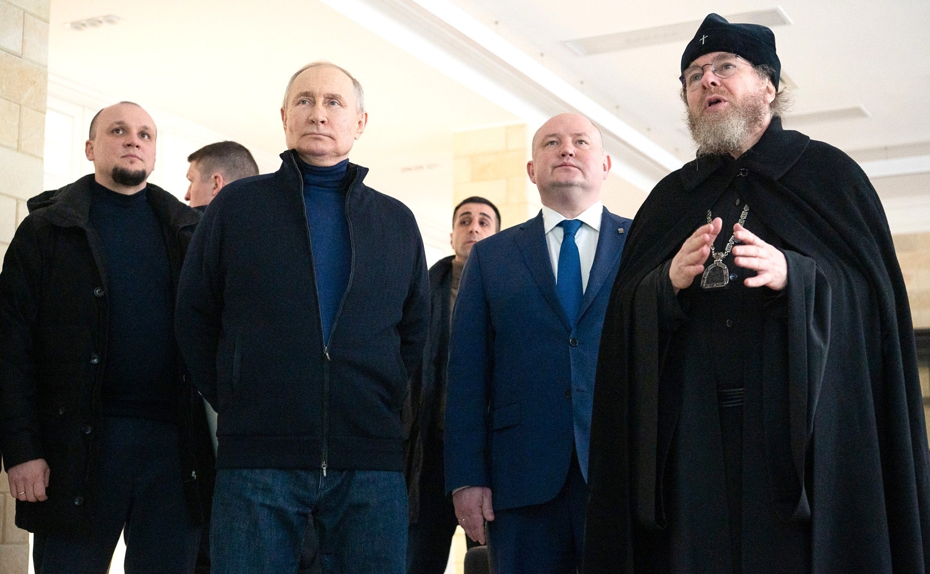 Thủ tướng Hun Sen cảnh báo về lệnh bắt Tổng thống Putin của ICC