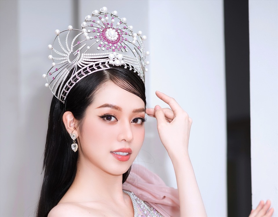 Thuy Vuong's Instagram, Twitter & Facebook on IDCrawl