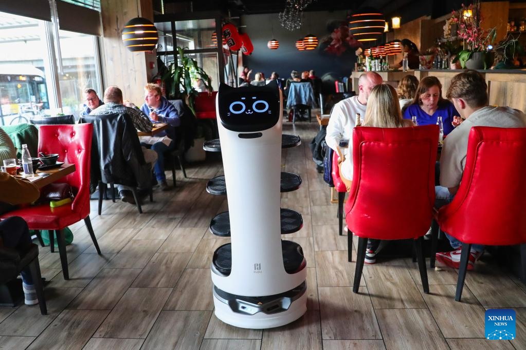NASA thiết kế robot rắn mới khám phá đa dạng địa hình