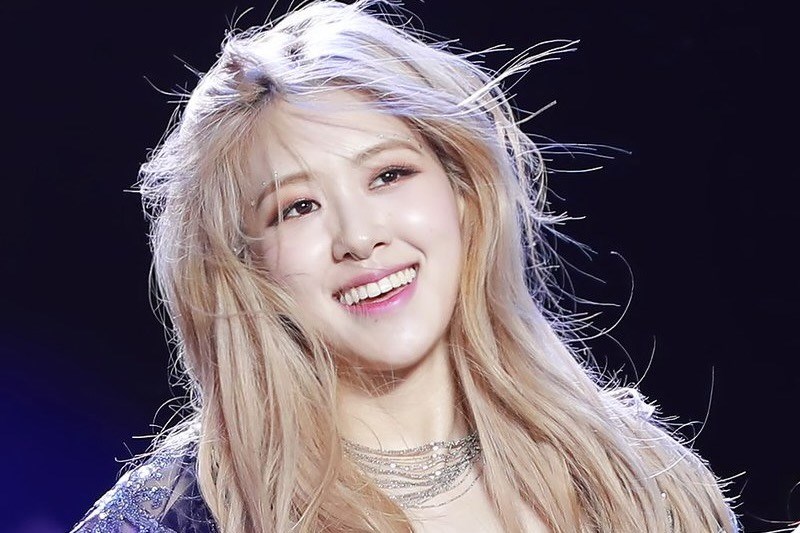 YG phủ nhận Rosé (Blackpink) sử dụng chất cấm