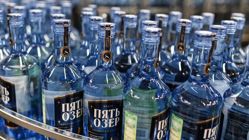 Lộ diện nước nhập khẩu vodka Nga nhiều nhất