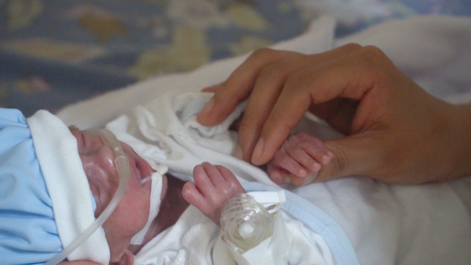 Hành trình 93 ngày hồi sinh trẻ sinh non 24 tuần, nặng 550 gram