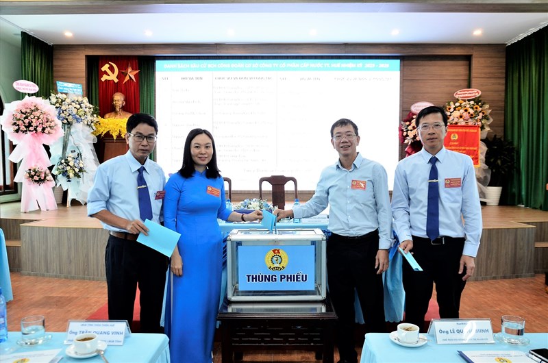 Công ty HueWACO chăm lo cho đoàn viên, người lao động