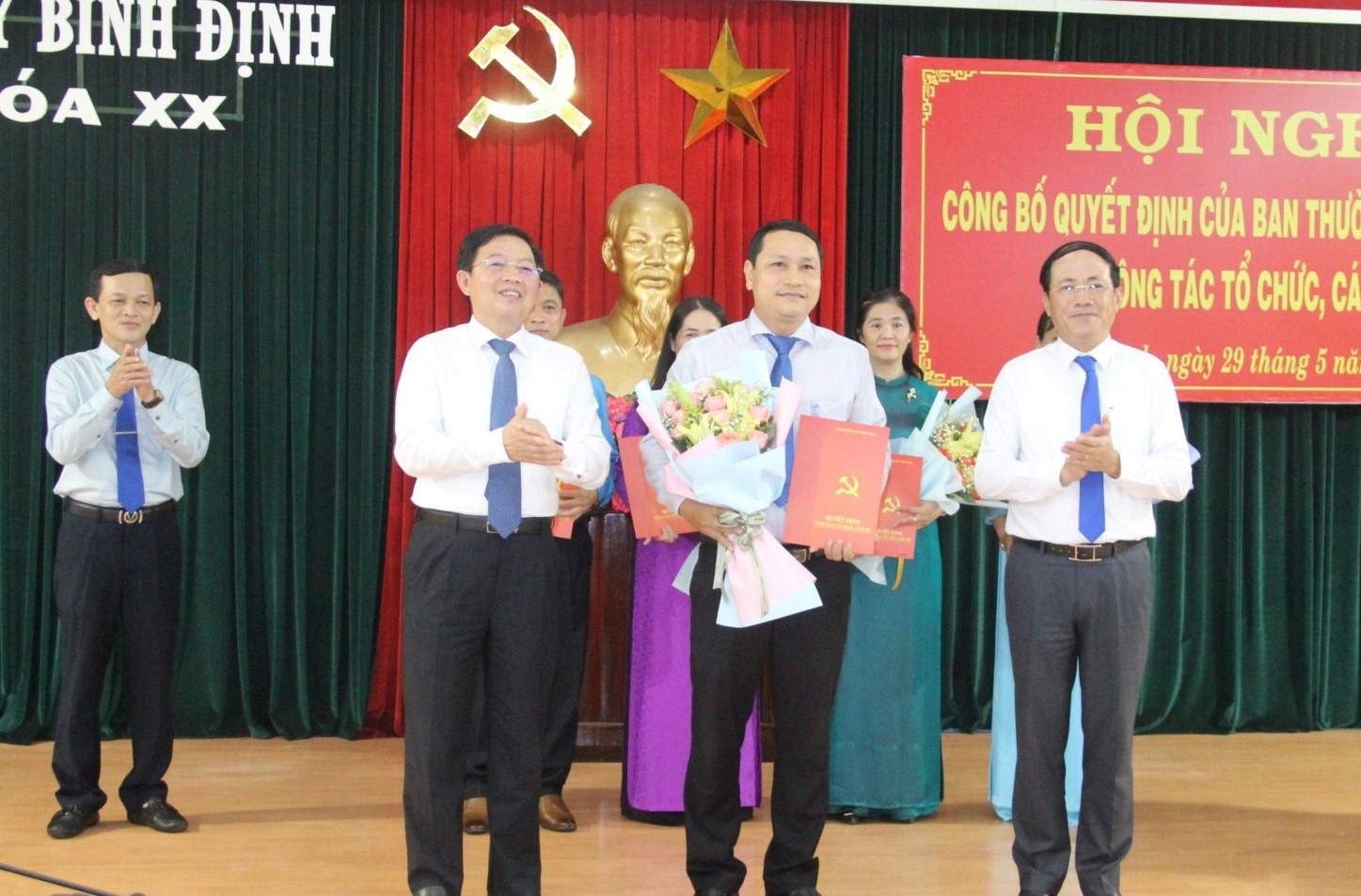 Ông Hà Duy Trung làm Chủ tịch LĐLĐ tỉnh Bình Định