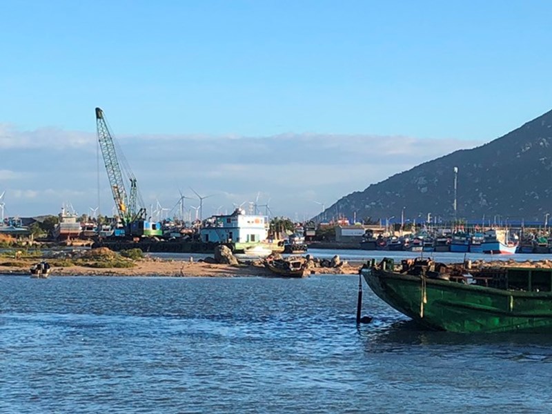 Loay hoay chọn thầu tại Dự án Nạo vét Cảng Ninh Chữ