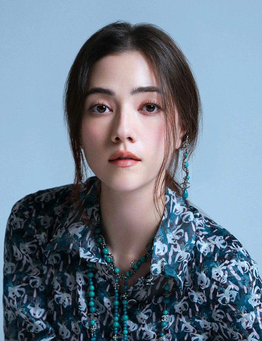 Người đẹp Nga gây bão khi vào vai nhan sắc nổi tiếng lịch sử Trung Quốc