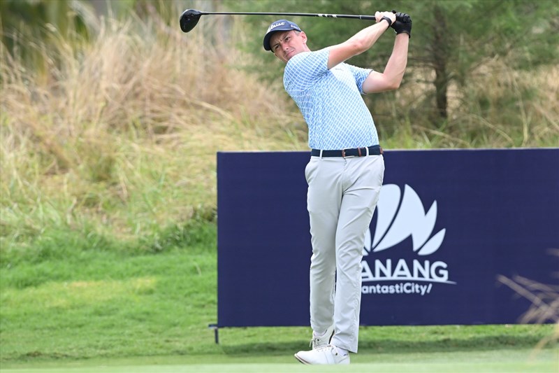 Các golfer đạt thành tích bất ngờ tại vòng 1 giải golf Đà Nẵng