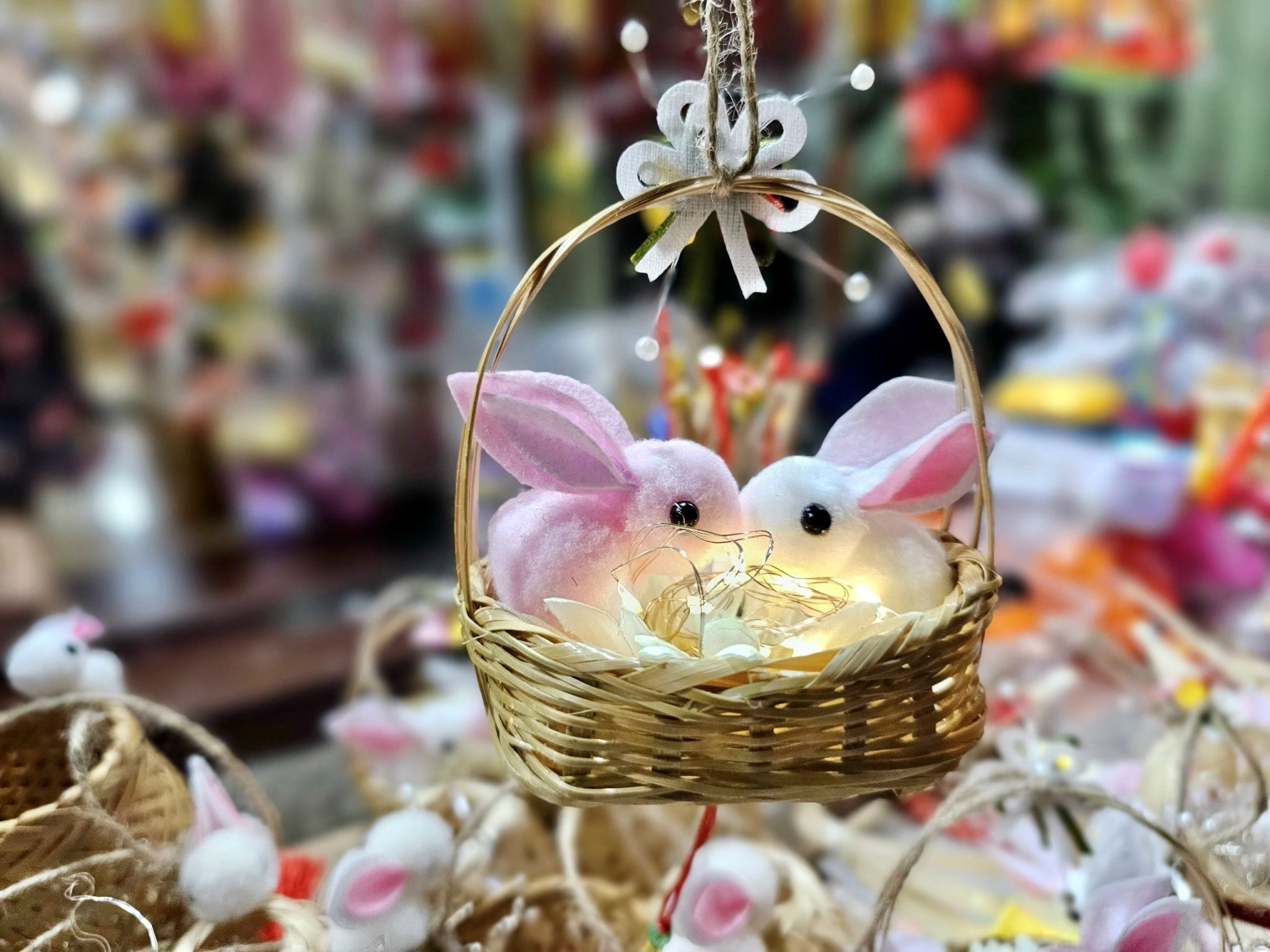 Lồng đèn con thỏ làm bằng tre siêu đắt khách tại TPHCM