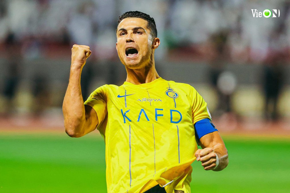 Ronaldo mờ nhạt, Al-Nassr chia điểm Abha