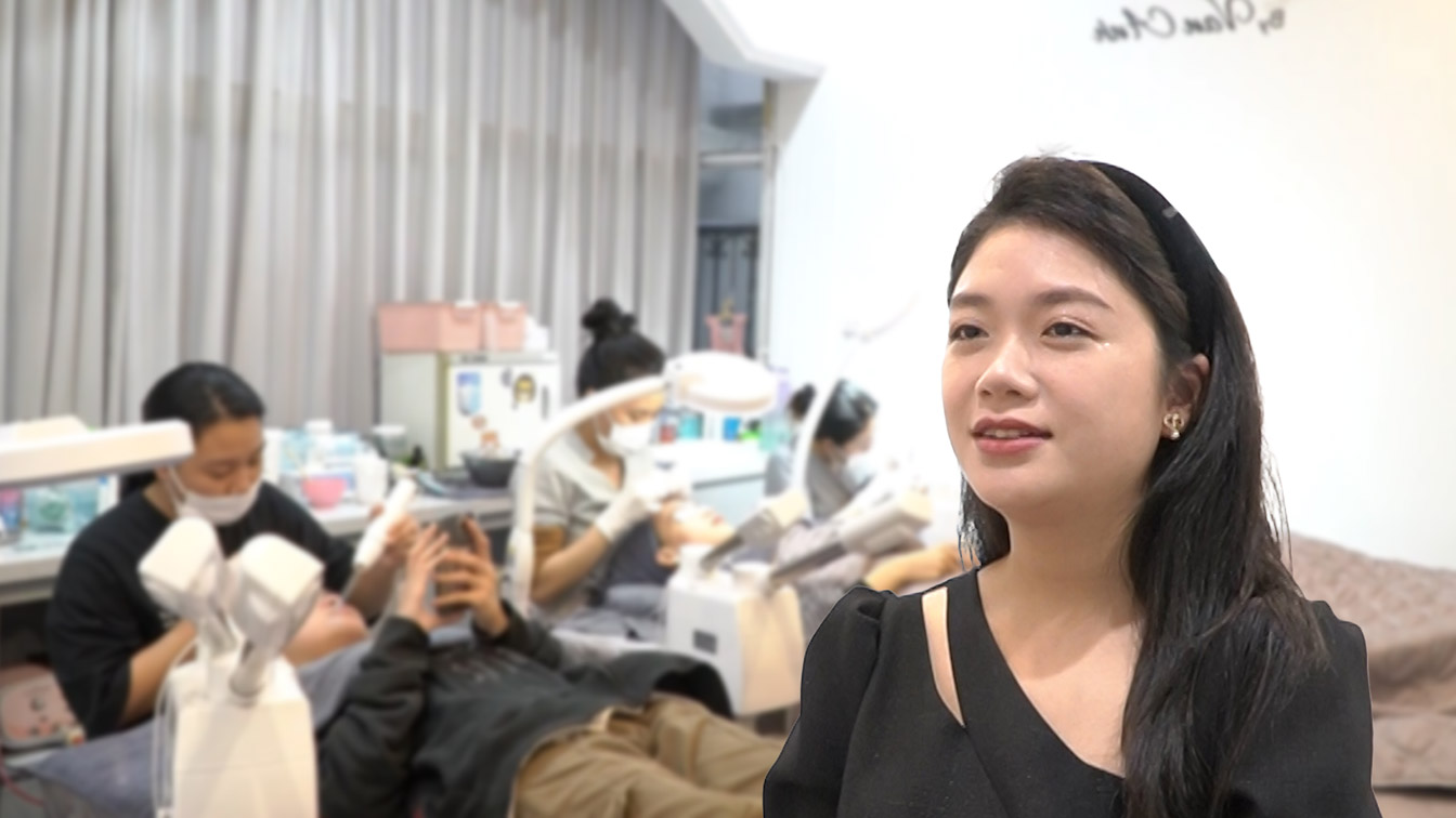 Cách trị mụn đầu đen tức thì bằng mặt nạ lòng trắng trứng