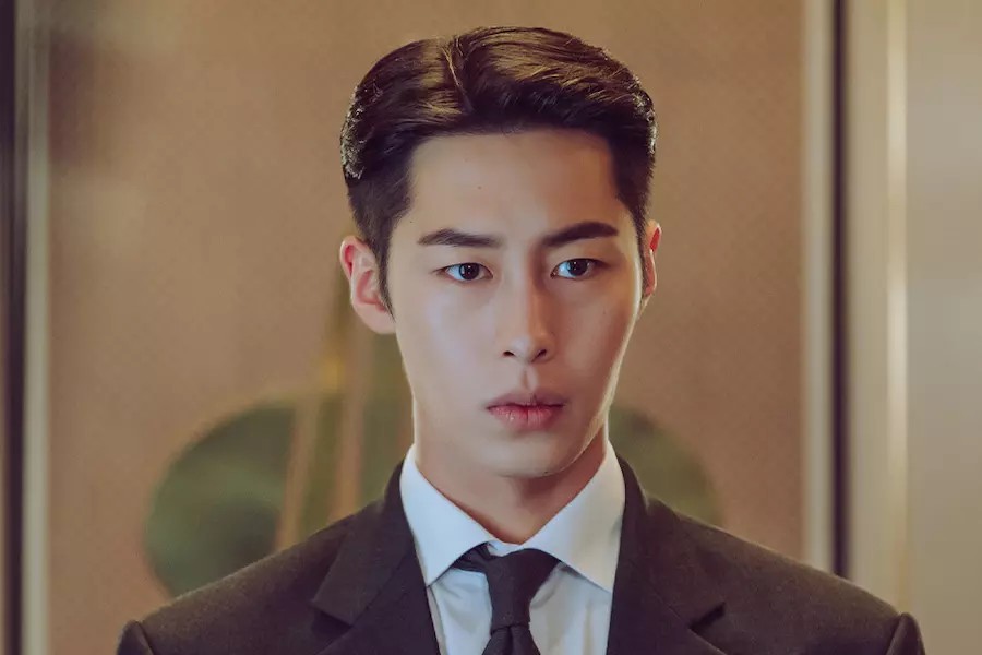 Phim Hàn Quốc tháng 2: Choi Woo Sik đối đầu Lee Jae Wook, Jeon Jong Seo