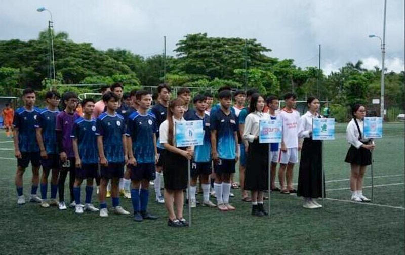 Sinh viên Đà Nẵng hào hứng tranh tài tại giải bóng đá