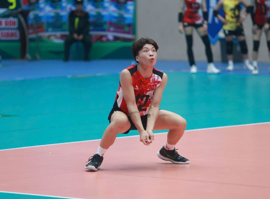 Dang Thi Hong - a promising young player of Vietnamese volleyball