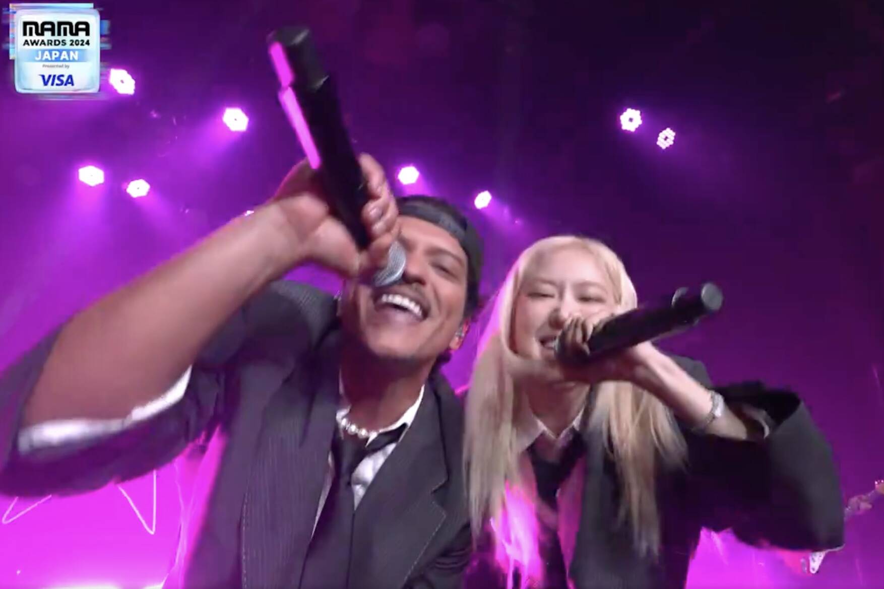 The reason why Bruno Mars and Rose's acceptance speech went viral