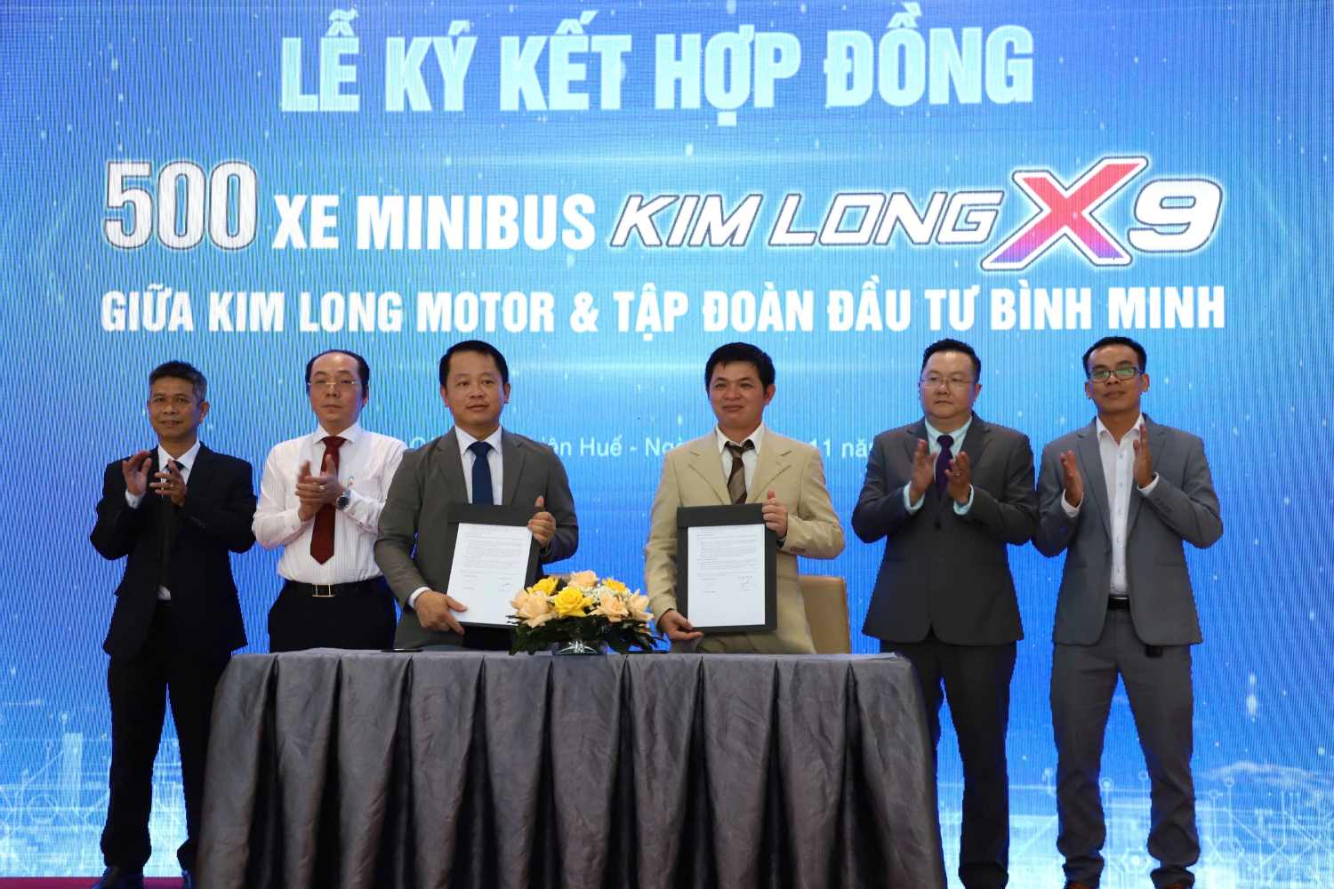 Kim Long Motor mở showroom tại TPHCM, công bố hệ thống phân phối và đại lý