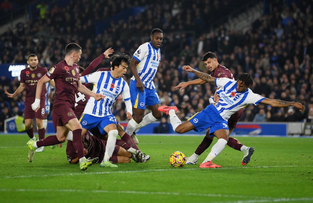 5 disastrous last minutes, Man City lost 4 consecutive matches