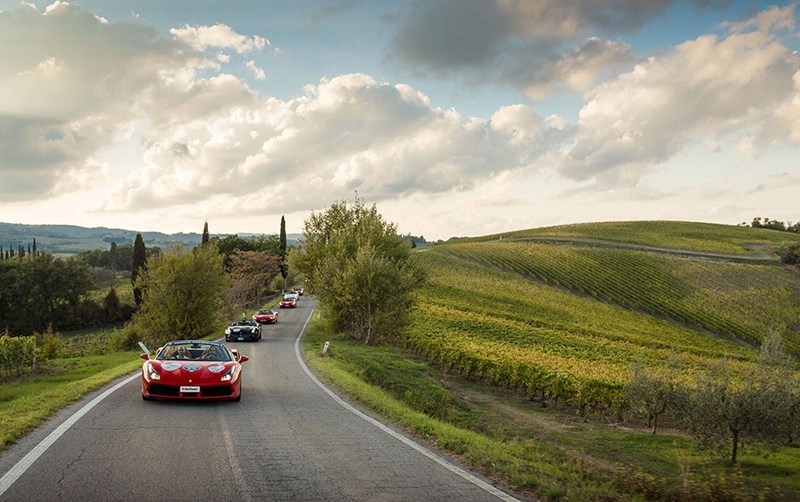 Italy tour by Ferrari supercar for rich guests