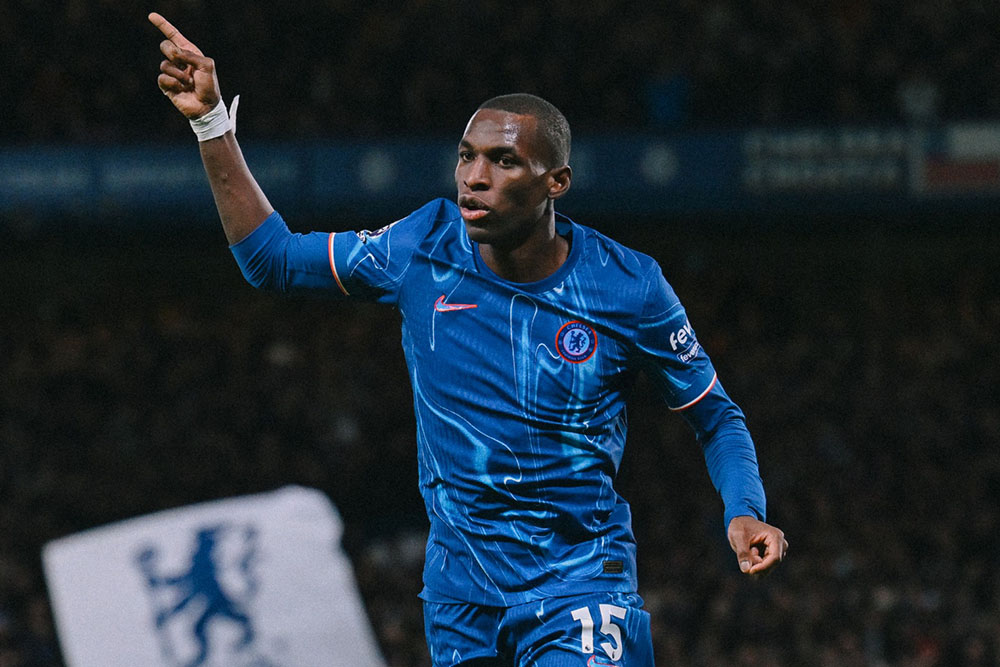 Chelsea lên vị trí thứ 2 Ngoại hạng Anh 2024-2025