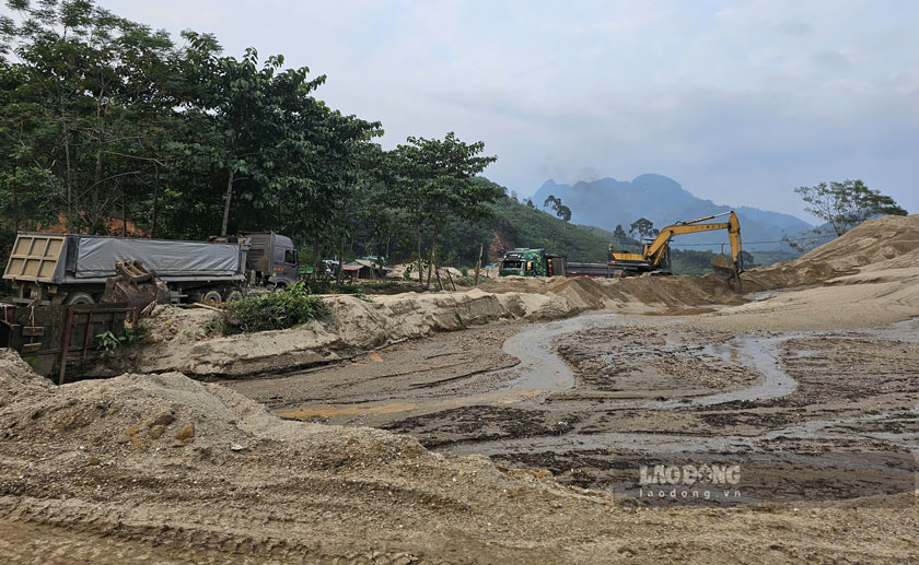 Nhập nhèm khai thác cát sông Chảy: Phạt Công ty Vạn Lộc Vĩnh Phúc