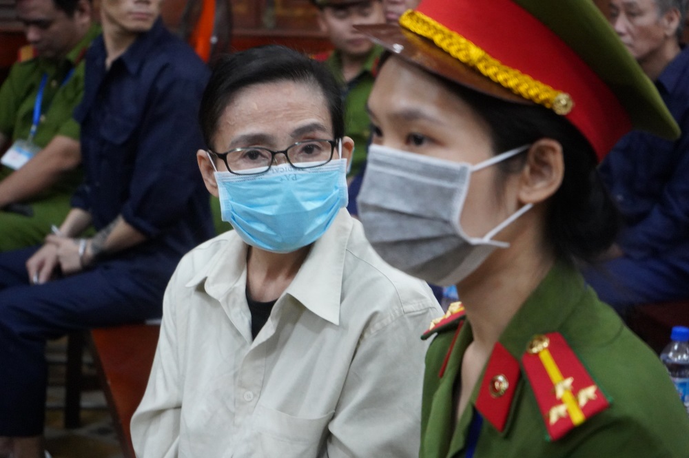 Hình ảnh bà trùm ma túy Oanh "Hà" tại phiên tòa sáng nay