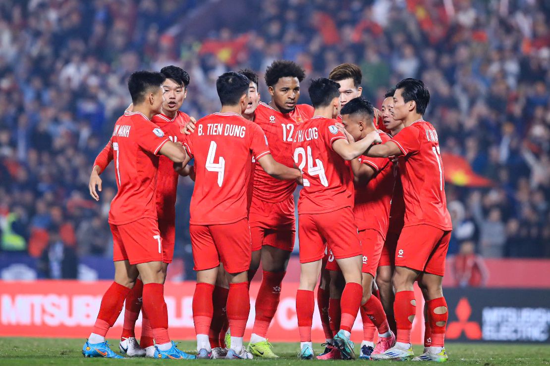 Tickets to watch Vietnam team play in ASEAN Cup final are of interest