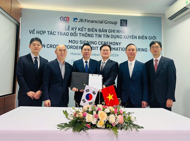 CIC ký Biên bản ghi nhớ về hợp tác trao đổi thông tin tín dụng xuyên ...