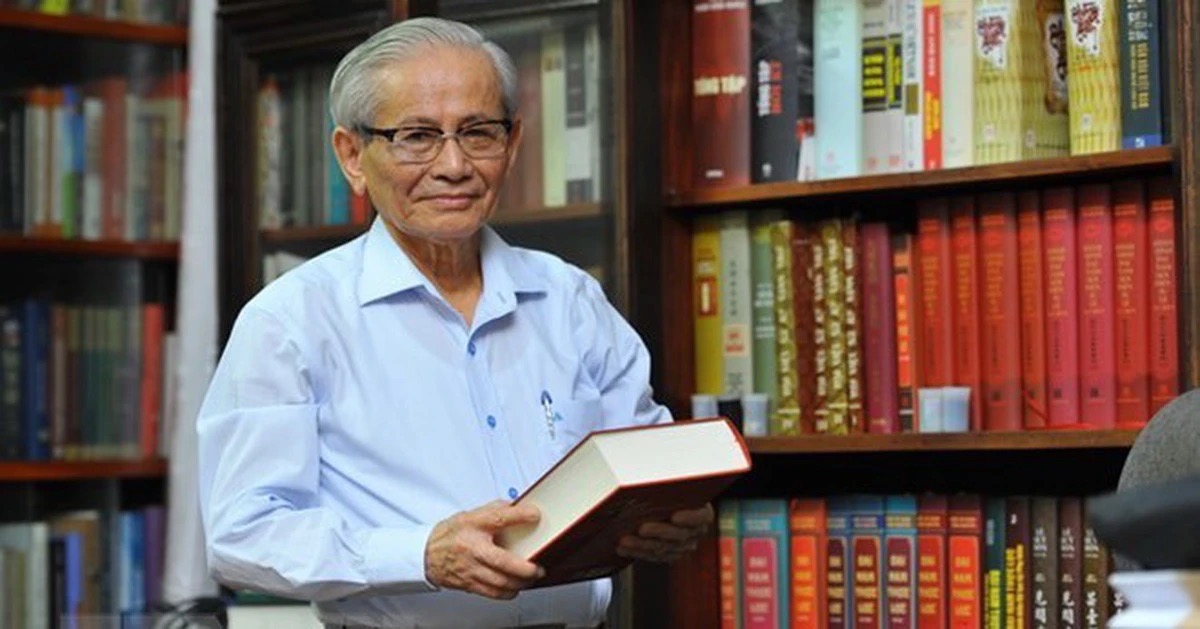 Ra mắt sách kỷ niệm 90 năm ngày sinh Giáo sư Phan Huy Lê