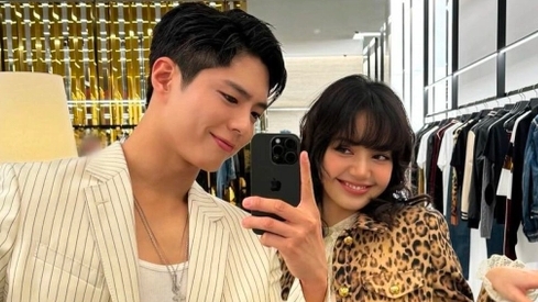 Jennie, Lisa (Blackpink) mở ra kỉ nguyên mới cho các thần tượng nữ Kpop