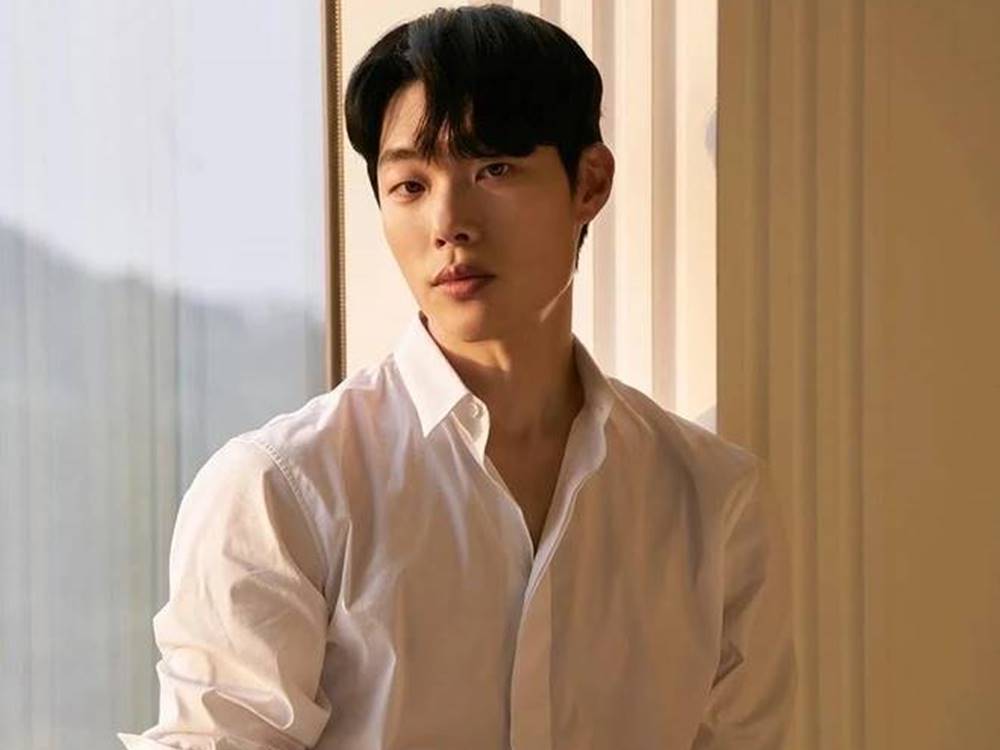 Ồn ào tình ái của Han So Hee: Phụ nữ hay bị chỉ trích hơn đàn ông?