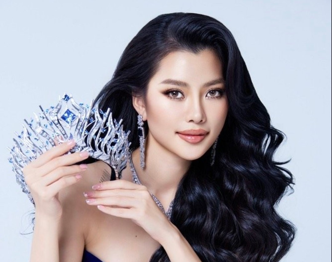 Á hậu Đào Thị Hiền tốt nghiệp loại giỏi ngành ngôn ngữ Anh