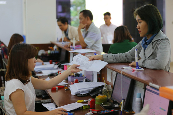 Thời hạn hoàn trả tiền hưởng trợ cấp tuất hàng tháng vượt quá quy định