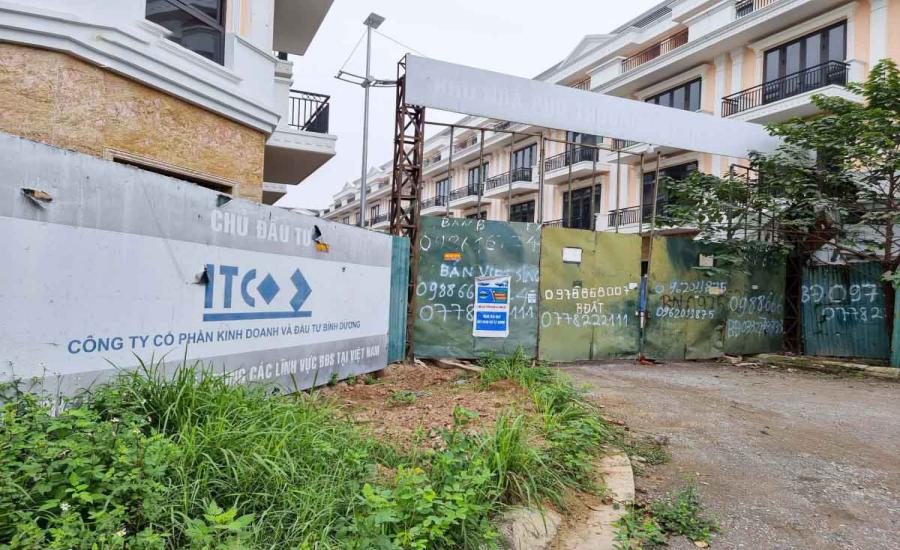 Trường tiền tỉ ở Đắk Nông mới xây dựng đã bỏ hoang